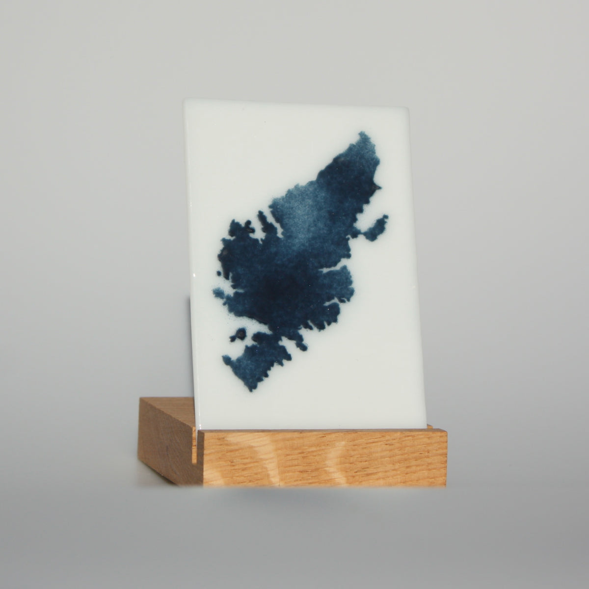 Island Screen – Isle of Harris Glass Studio